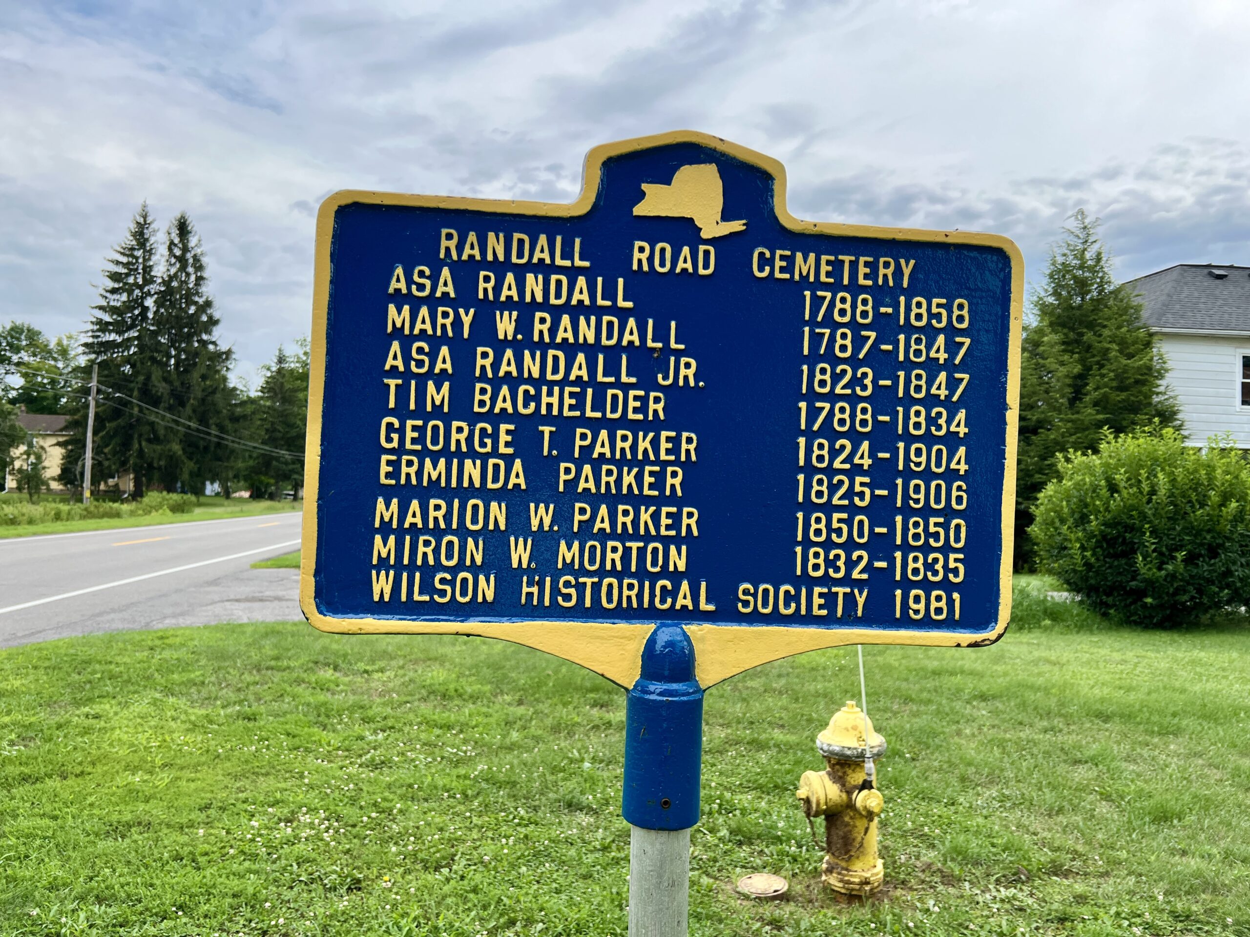 Randall Road Cemetery Gallery - Niagara Cemeteries